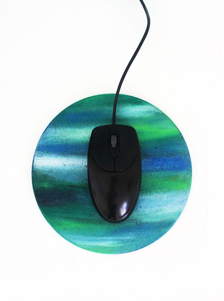 25 Easy To Make DIY Mouse Pad Ideas • Its Overflowing