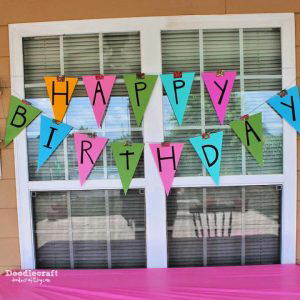 20 DIY Birthday Banner Ideas with Free Printable Templates