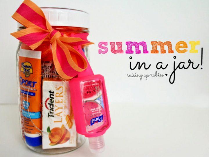 Mason Jar Gift Ideas: 30 DIY Mason Jar Gifts to Make