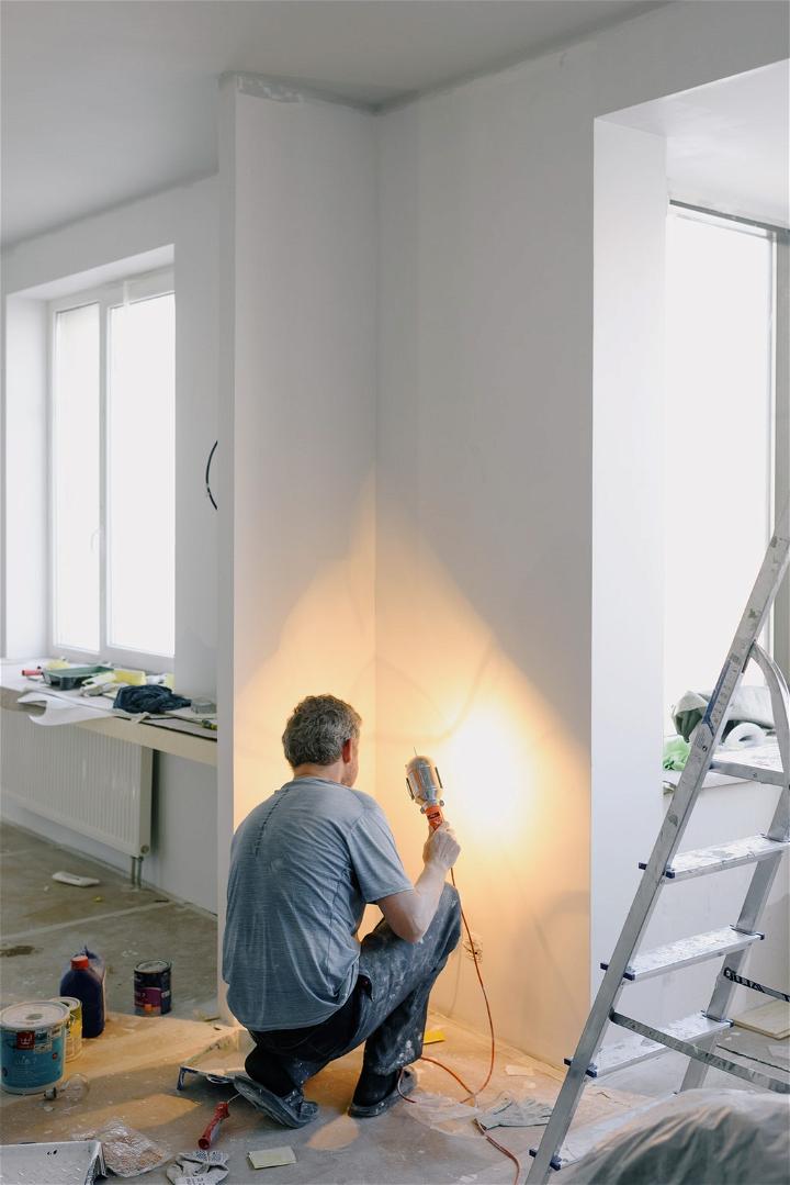 8 Things You Need to Know Before Hiring a Contractor
