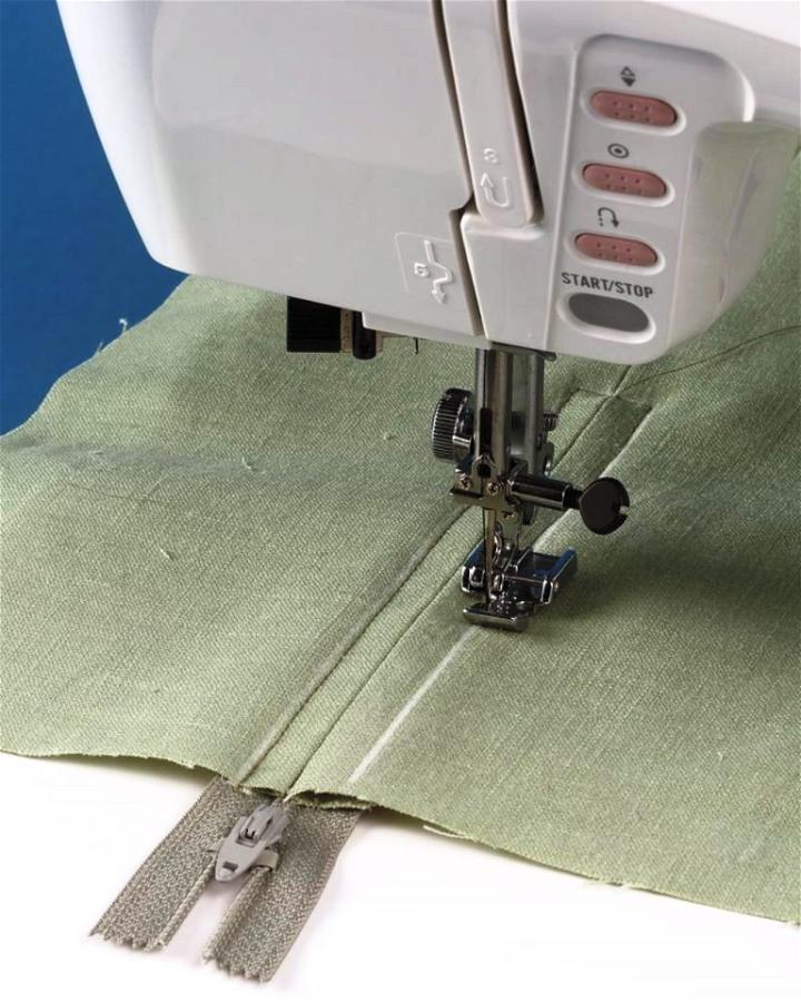 How To Sew A Zipper
