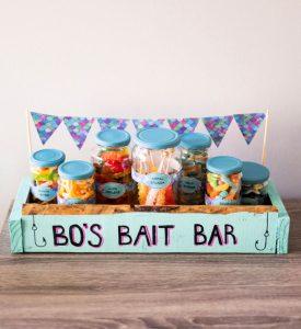 25 Easy Candy Bar Ideas for Party on a Budget