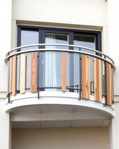 25 Balcony Railing Design Ideas for Safety and Style