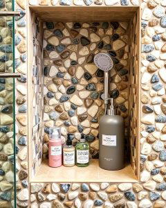 20 Pebble Tile Bathroom Ideas for a Natural Look