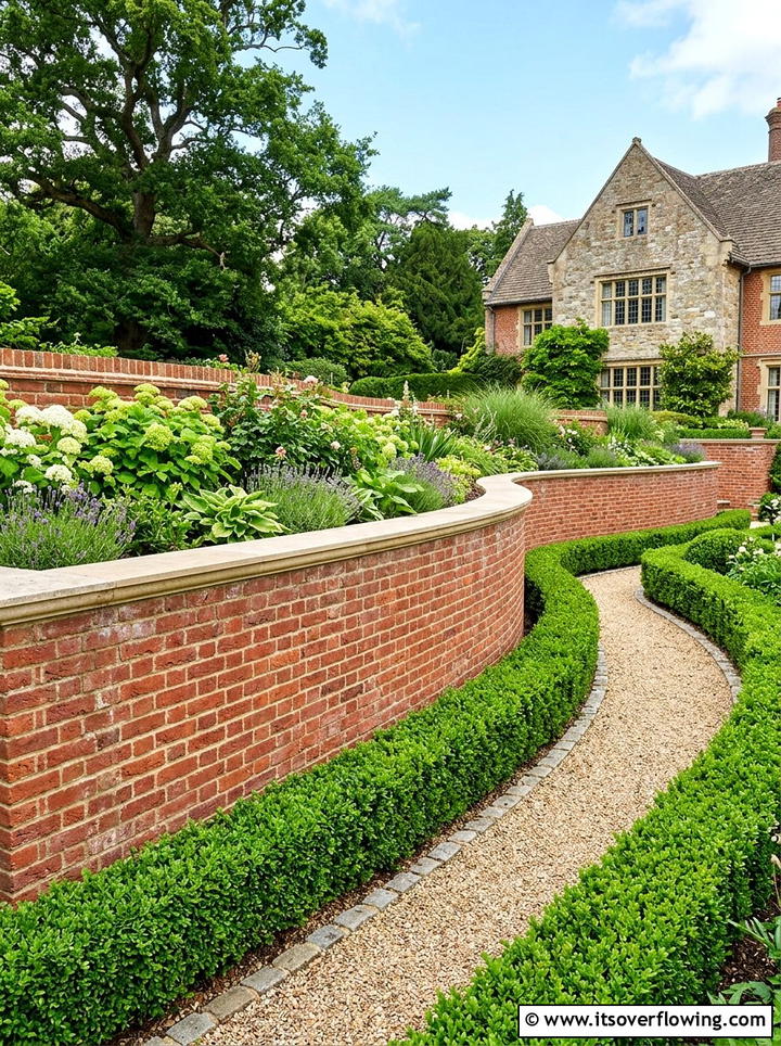 25 Garden Design Ideas With Retaining Walls for Sloped Yards